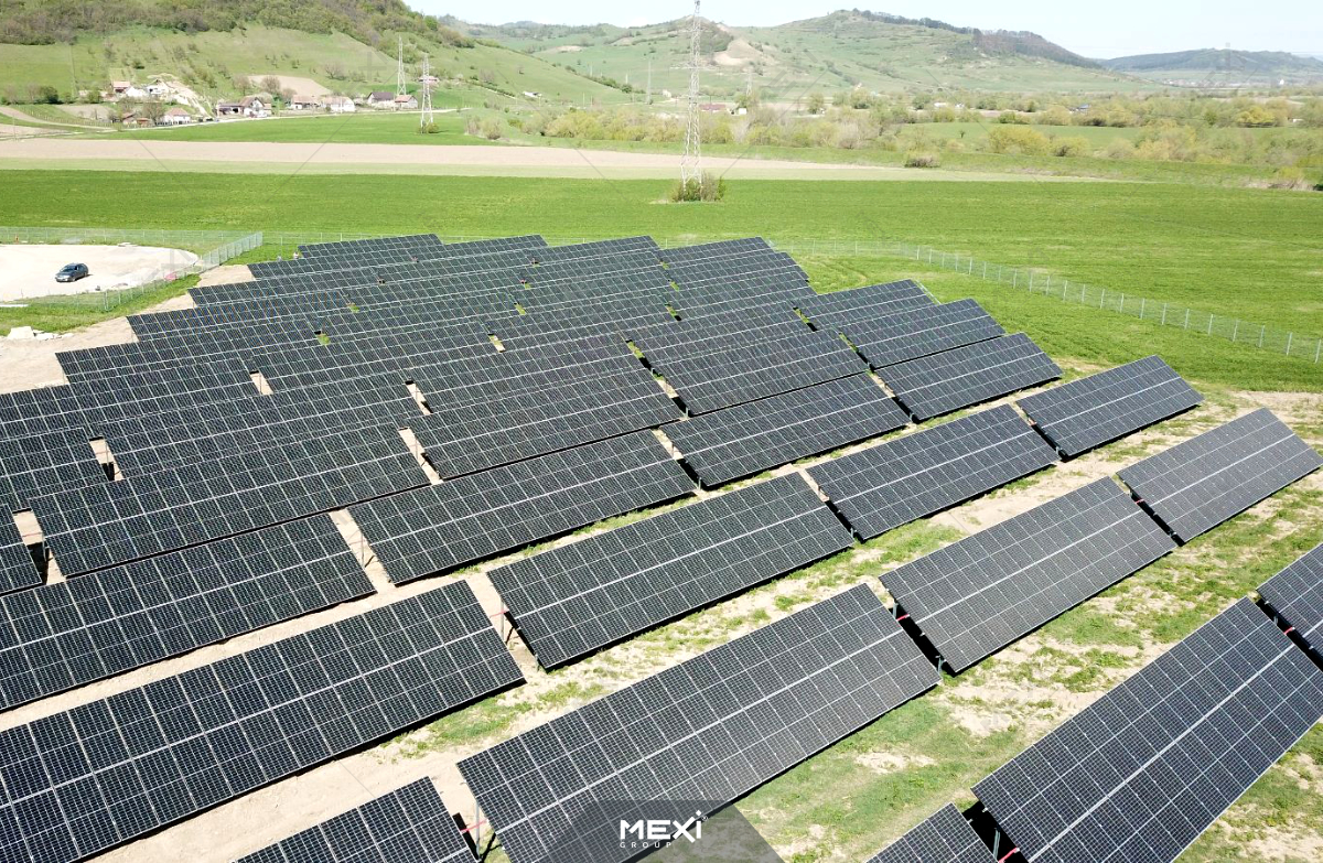 Solar panel structures, solar carports, solar field mounting systems ...